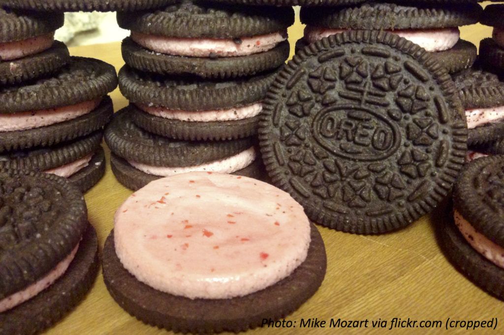 The Trick to the Oreo Twist - Bedtime Math